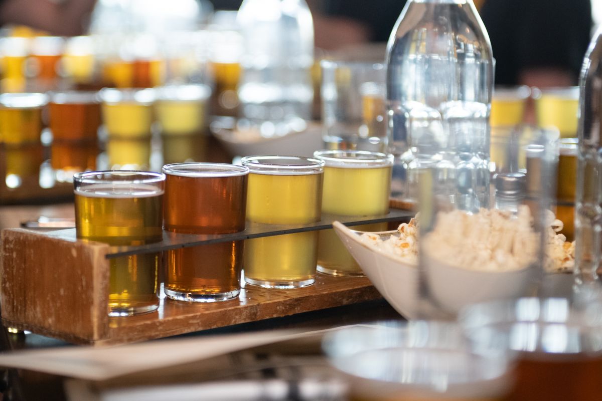 Corporate Outing Brew Tours - Cleveland Brew Tours - Guided Brewery ...